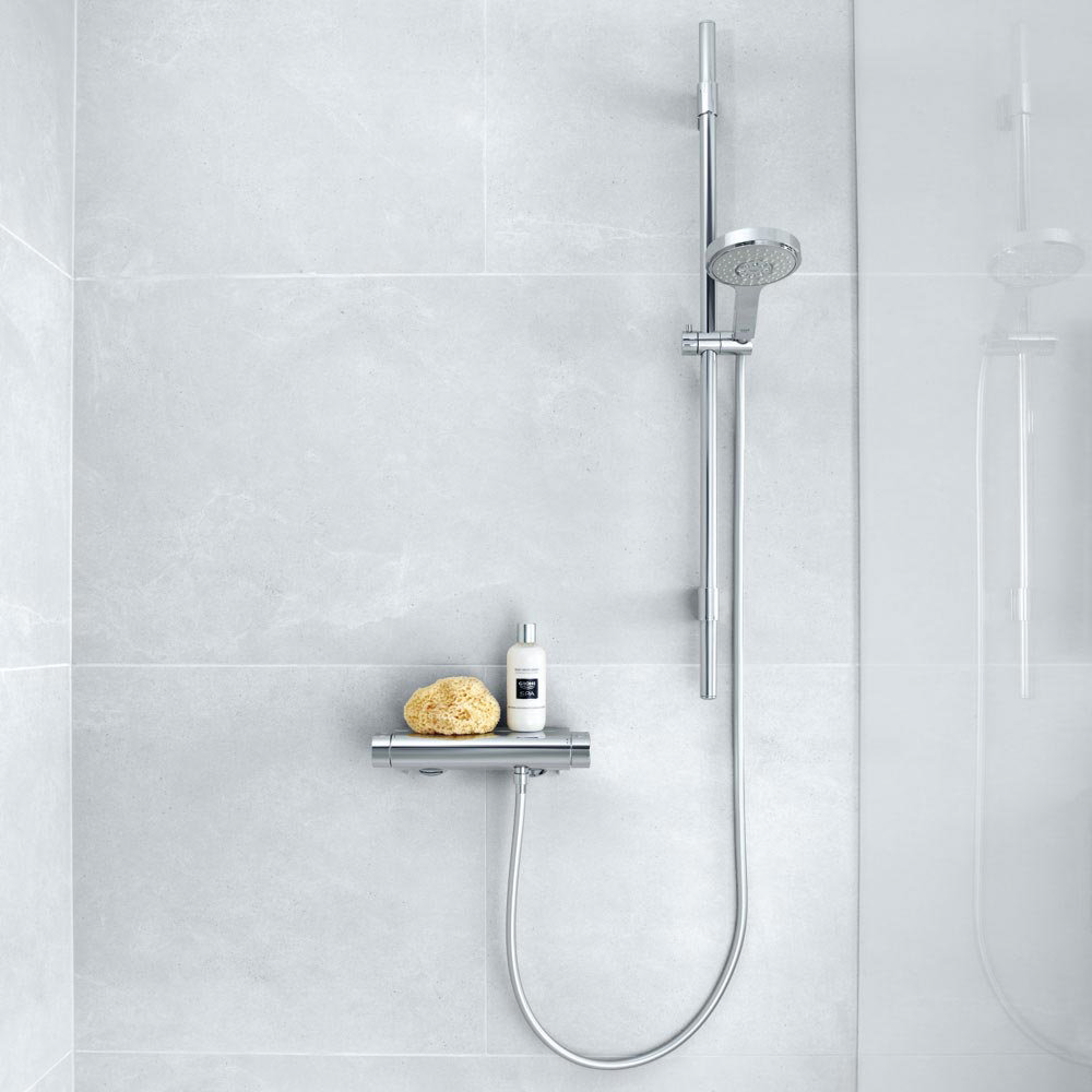 Grohe Grohtherm 2000 Shower Mixer & Kit | Victorian Plumbing.co.uk