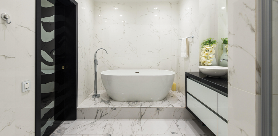 Our Top 5 Baths for 2 People | Victorian Plumbing