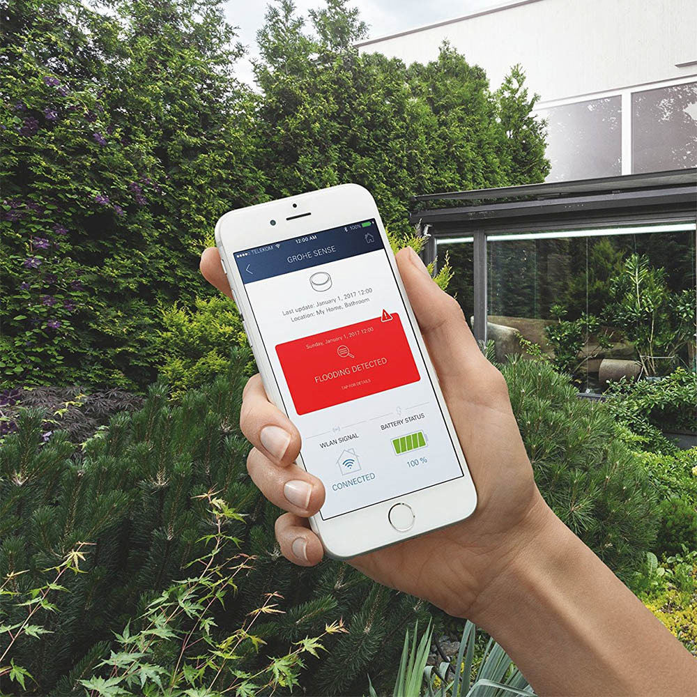 Grohe Sense Smart Water Control and Smart Water Sensor