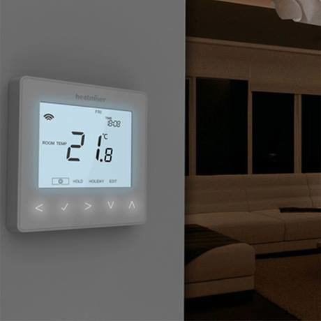 Heatmiser neoStat-hw V2 - Hot Water Programmer - Glacier White