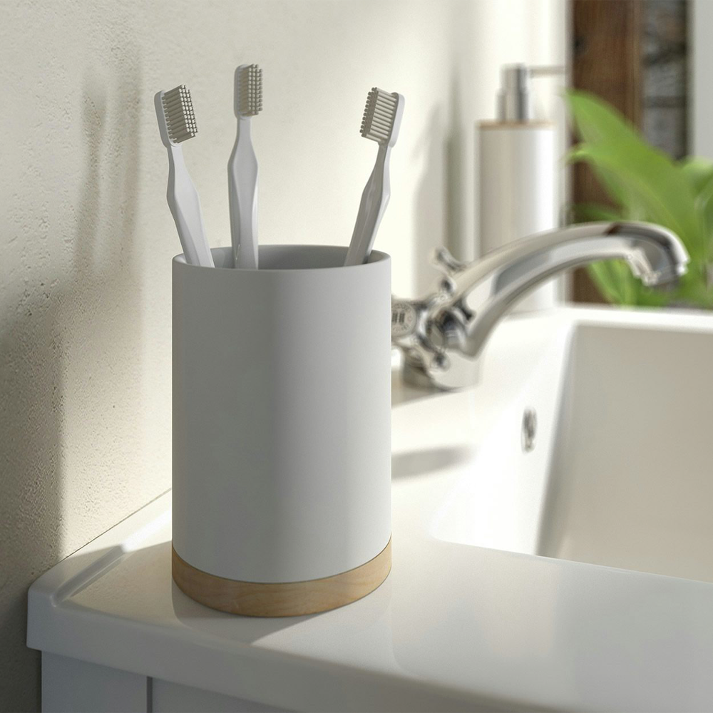 Accents Whitehaven White Ceramic Tumbler