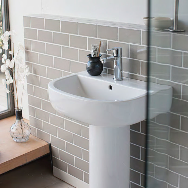 Britton Bathrooms Compact Washbasin With Round Pedestal | Online Now