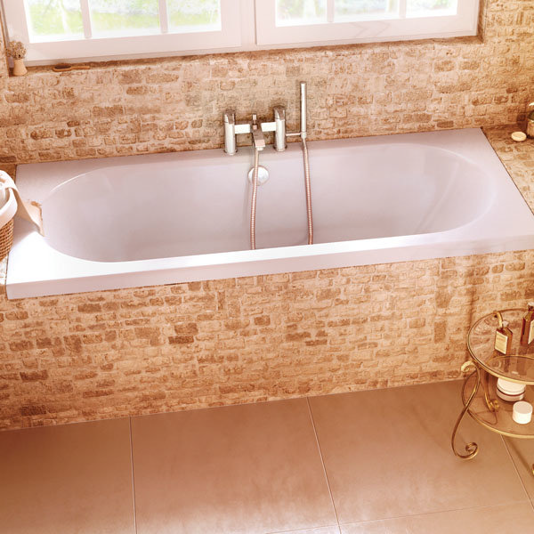 Britton Clearline Verde Double Ended Bath