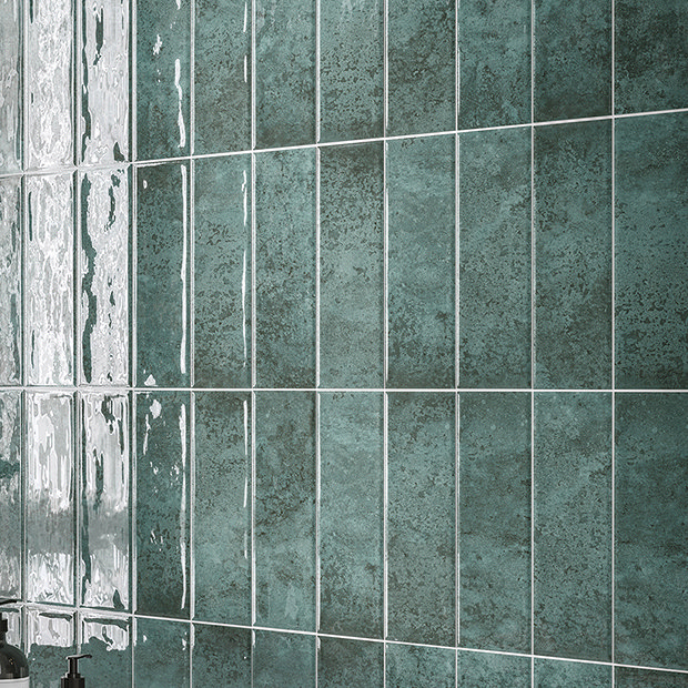 Kenley Green Gloss Chevron Effect Wall Tiles - 100 x 300mm