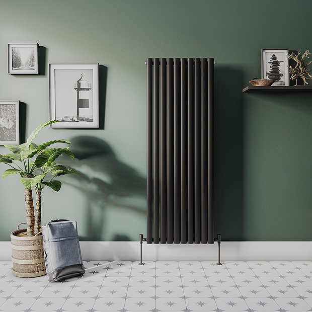 Metro Vertical Radiator - Matt Black - Single Panel (1600mm High) 590mm ...