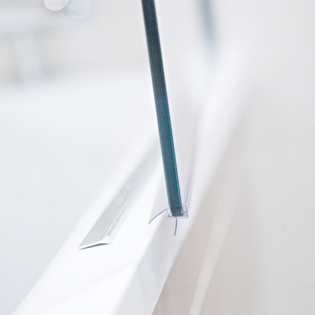 Roman Lumin8 Frameless Bath Screen | Now At Victorian Plumbing.co.uk