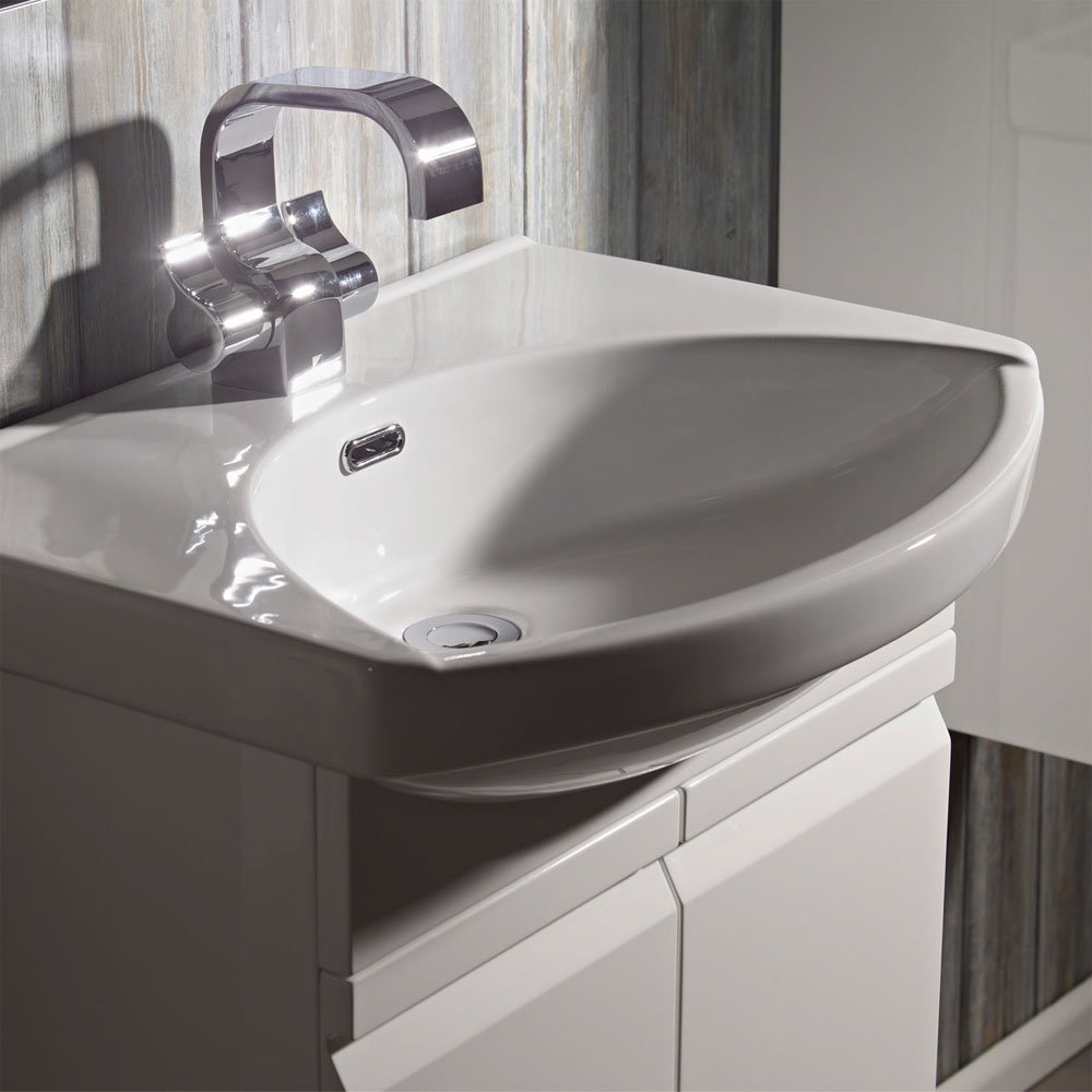Roper Rhodes Profile 600mm Ceramic Basin | Victorian Plumbing.co.uk