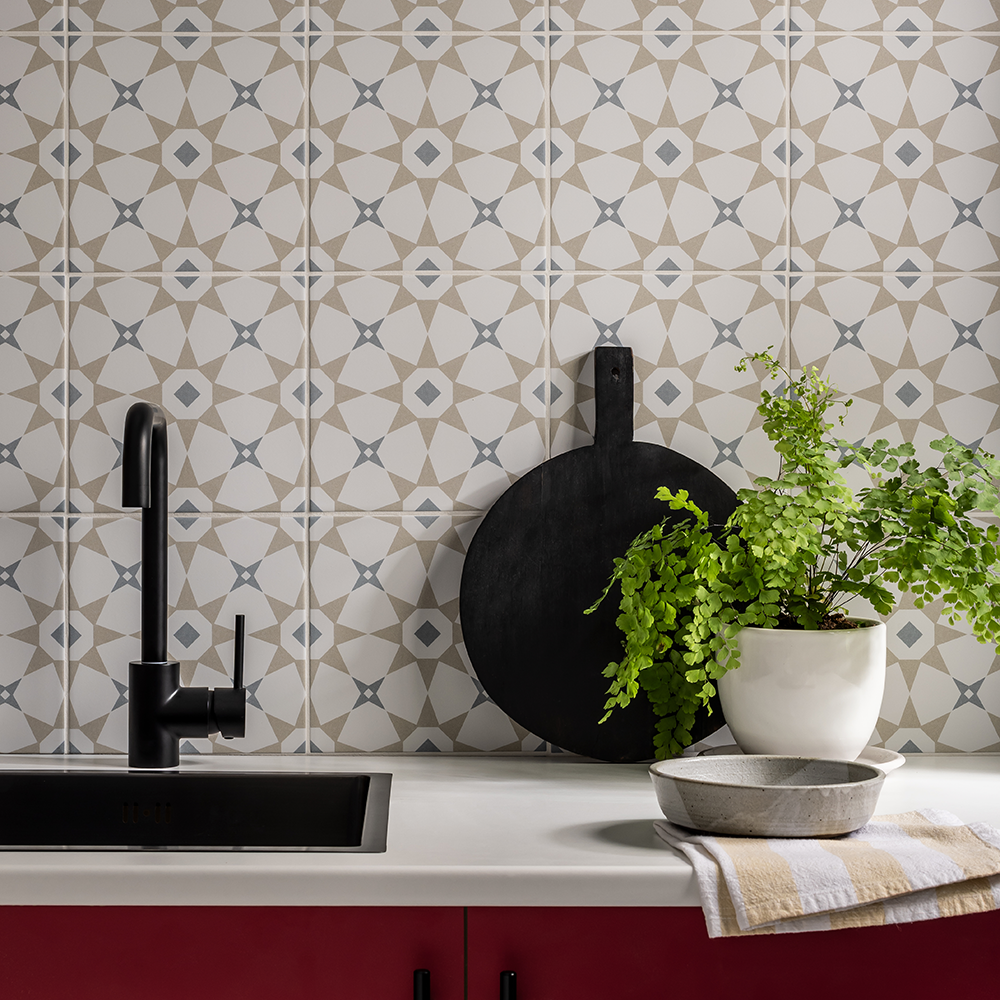 Stonehouse Studio Valletta Pebble Patterned Wall and Floor Tiles - 225 ...