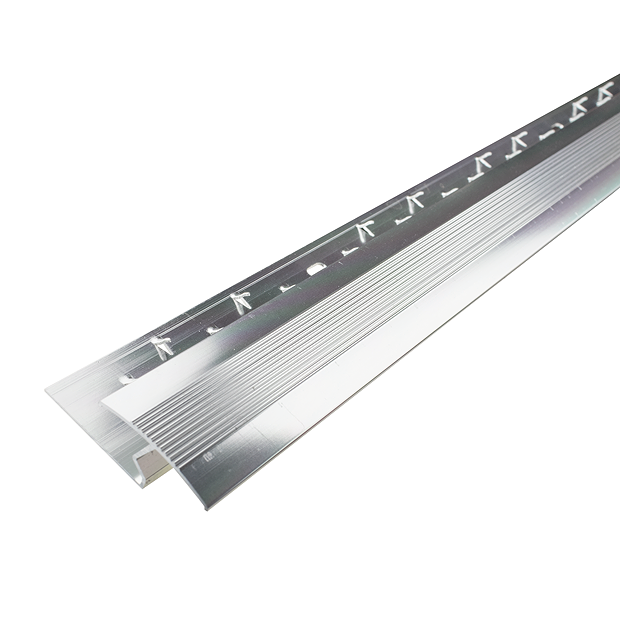 Tilebank 900mm Bright Silver Tile to Carpet Trim